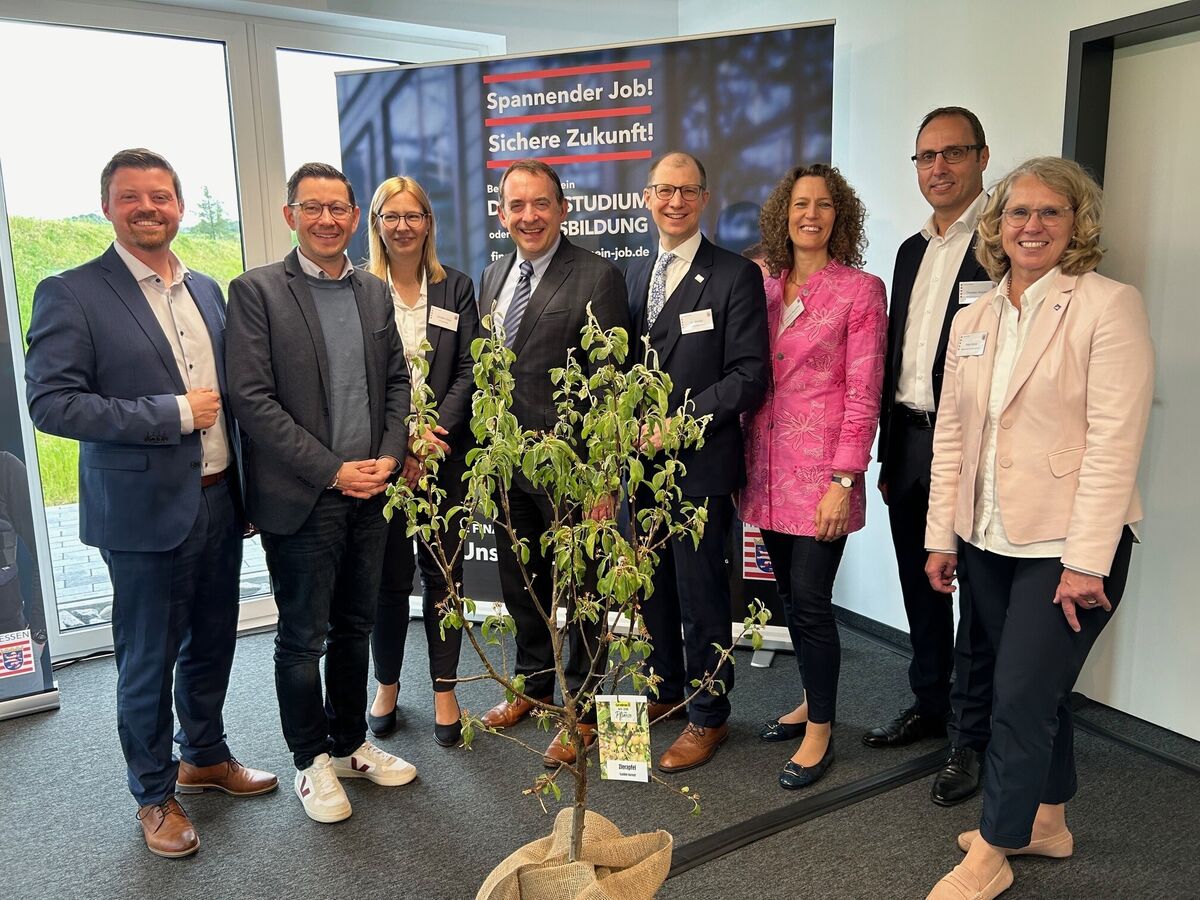 Neues Finanzamt Nidda wird feierlich eingeweiht | LBIH.Hessen.de